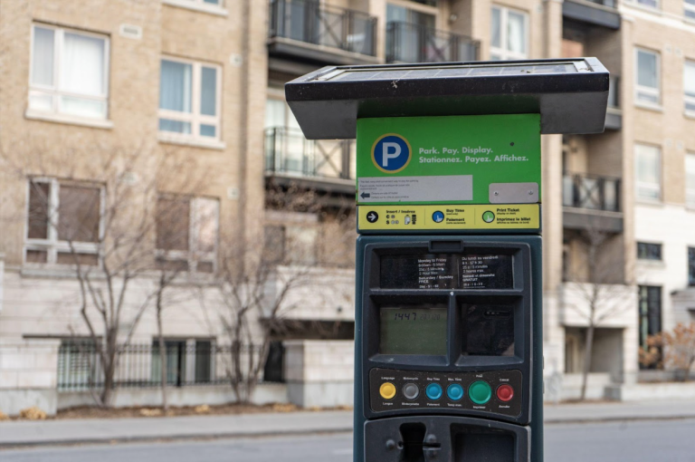 THE ULTIMATE GUIDE TO PARKING IN MONTREAL: TIPS, REGULATIONS, AND ...